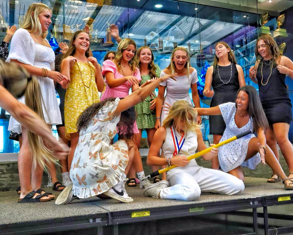 The Purple Party Bus – Niceville’s Softball Team Returns Home After ...