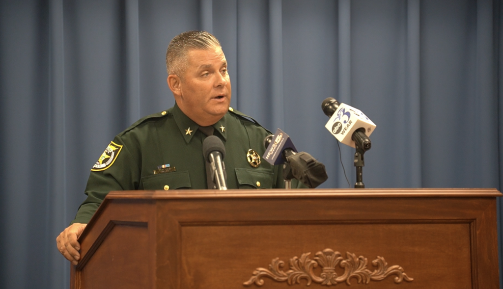 Bodycam, Facetime Videos Allegedly Reveal What Happened When Okaloosa ...